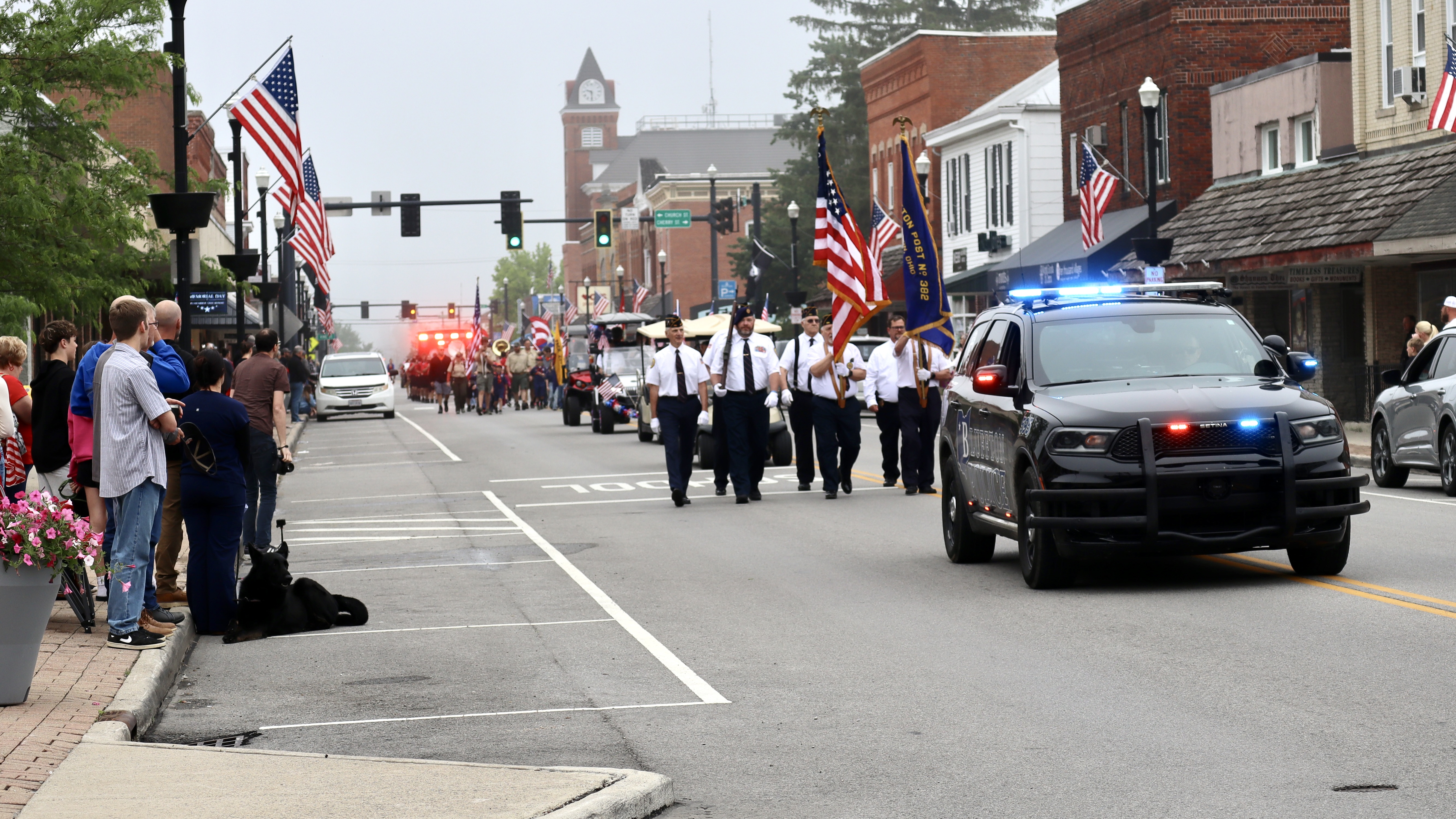 Bluffton Memorial Day events gather residents to Maple Grove Cemetery ...